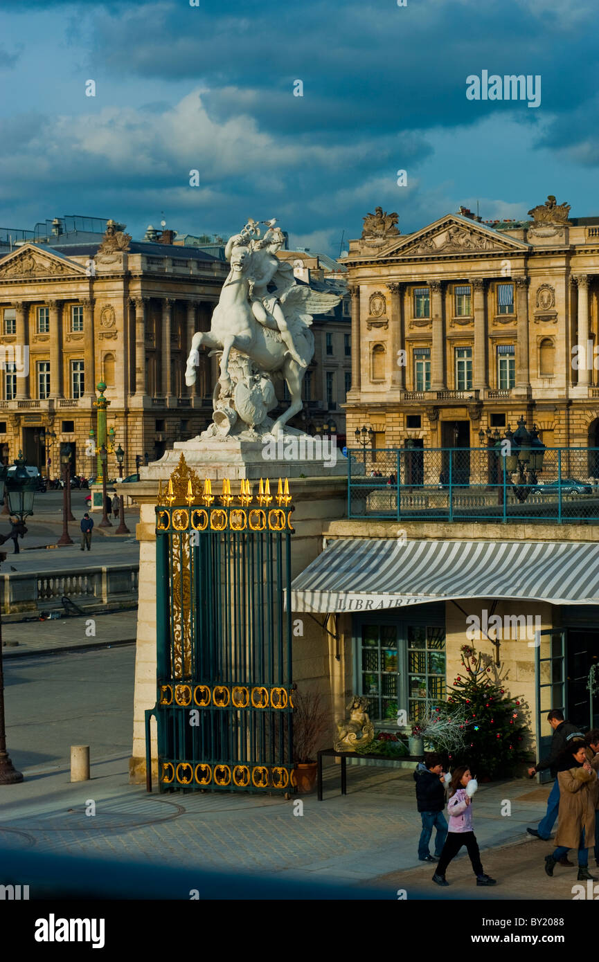 Paris, France, Street Scenes, Historic French Monuments, Town Square ...