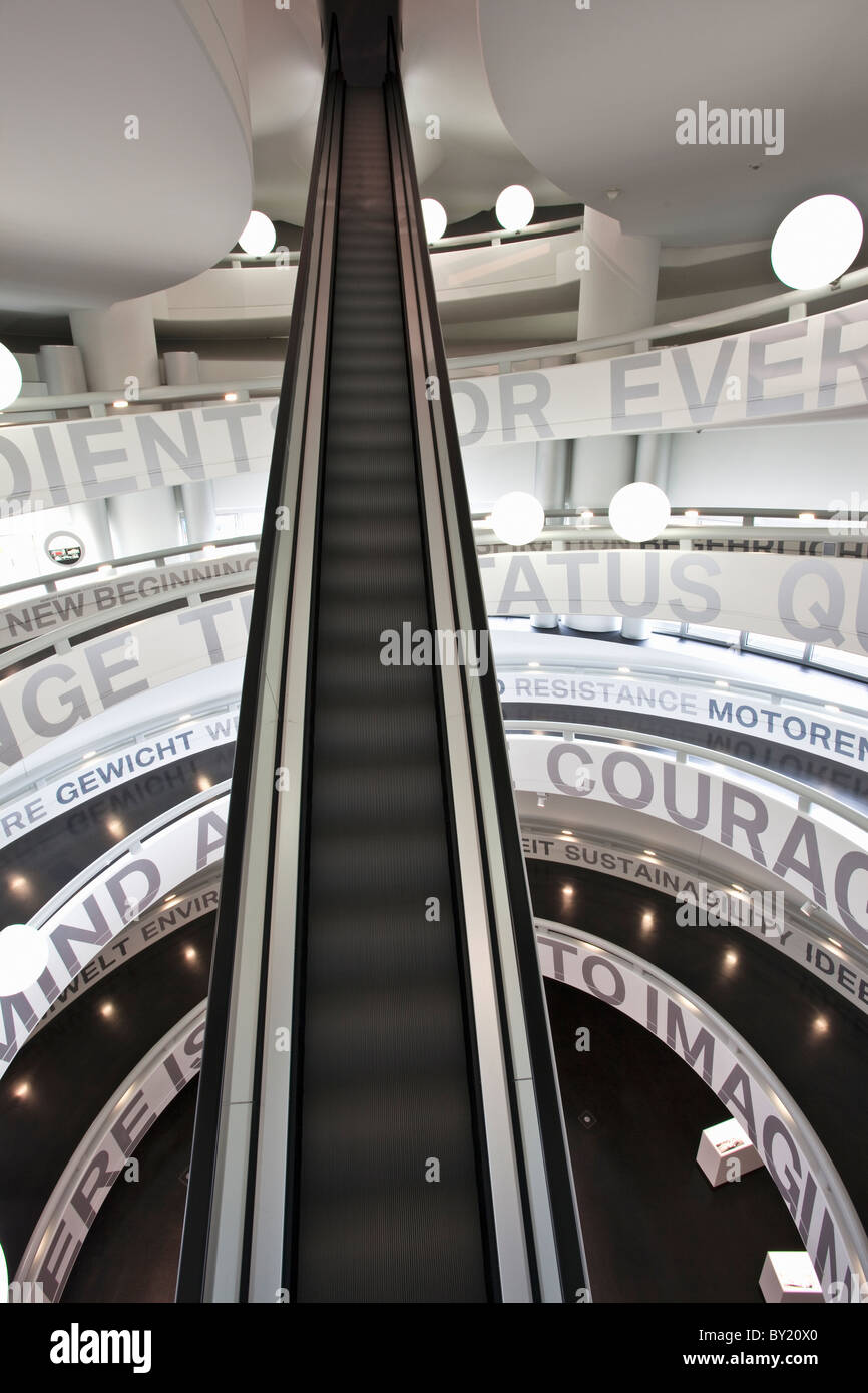 Museum escalator hi-res stock photography and images - Alamy