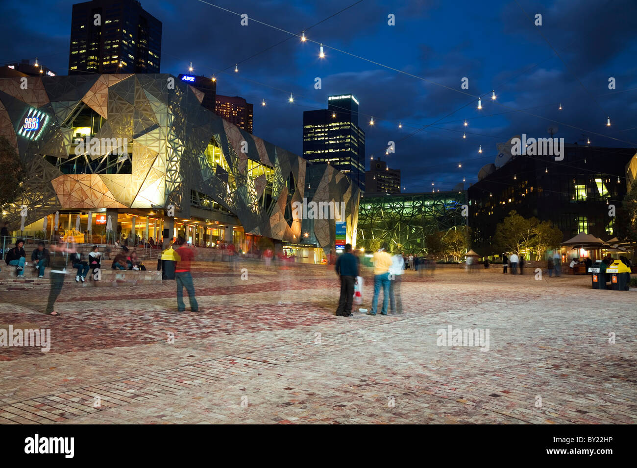 Australia, Victoria, Melbourne. Federation Square by night Stock Photo ...