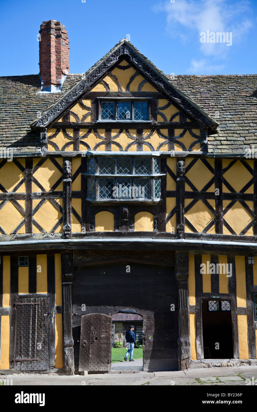 England, Shropshire, Stokesay Castle. Stokesay Castle is one of the ...