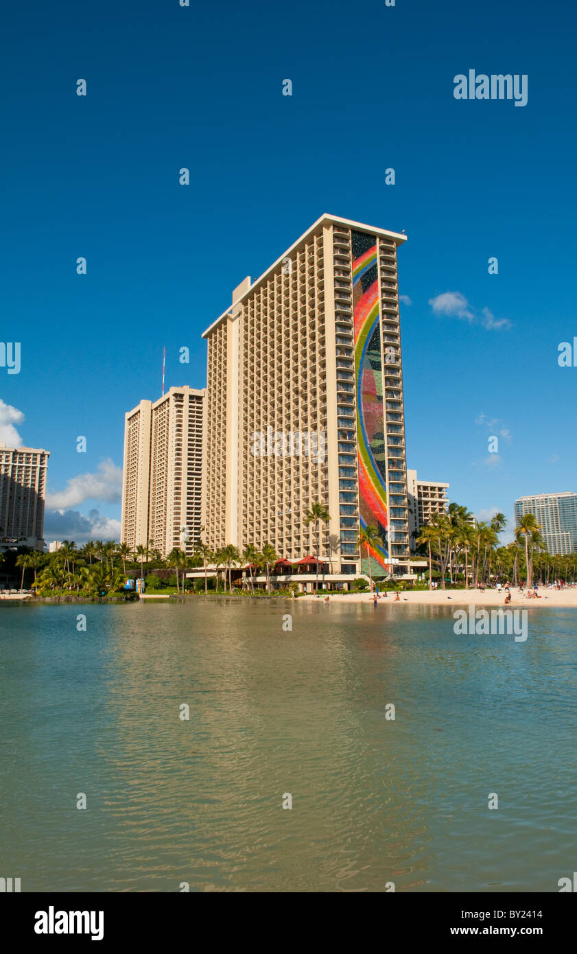 Honolulu Hawaii lake and skyline of famous Rainbow Tower of Hilton ...