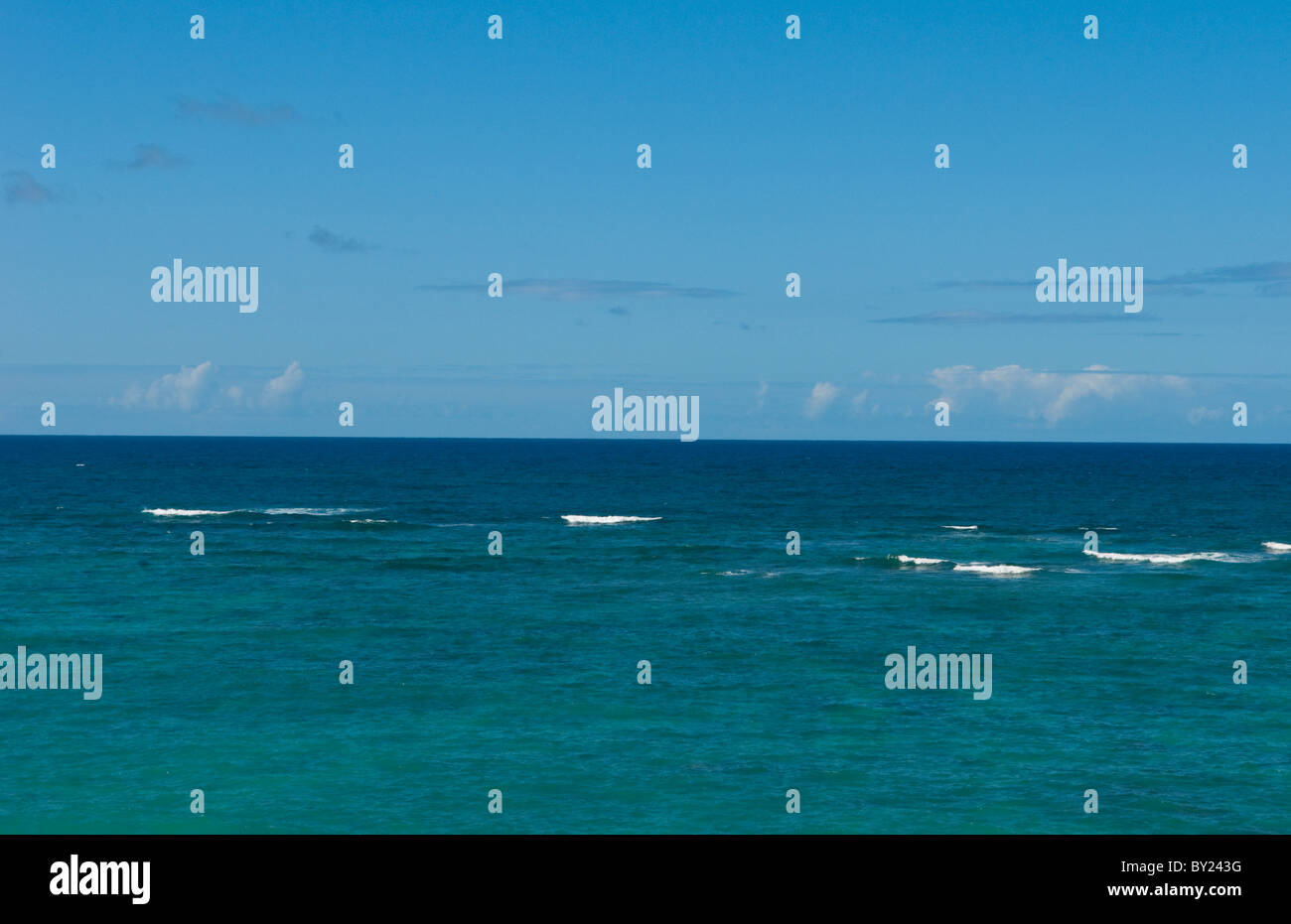 Hawaii Honolulu waves of ocean welcoming swimmers in East Oahu Stock ...
