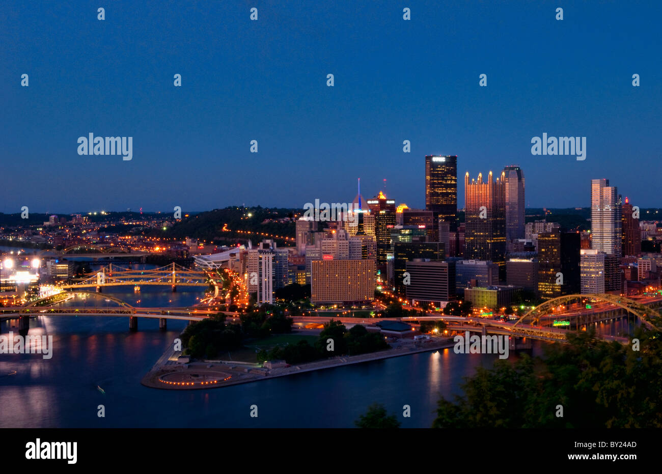 Pittsburgh rivers hi-res stock photography and images - Alamy