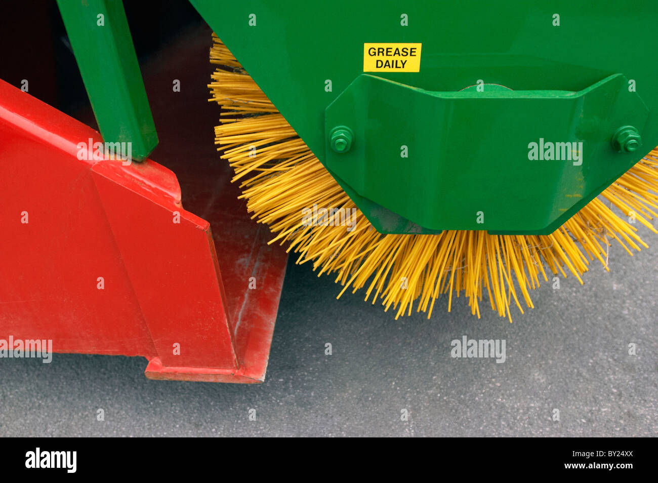 Rotary brush hi-res stock photography and images - Alamy