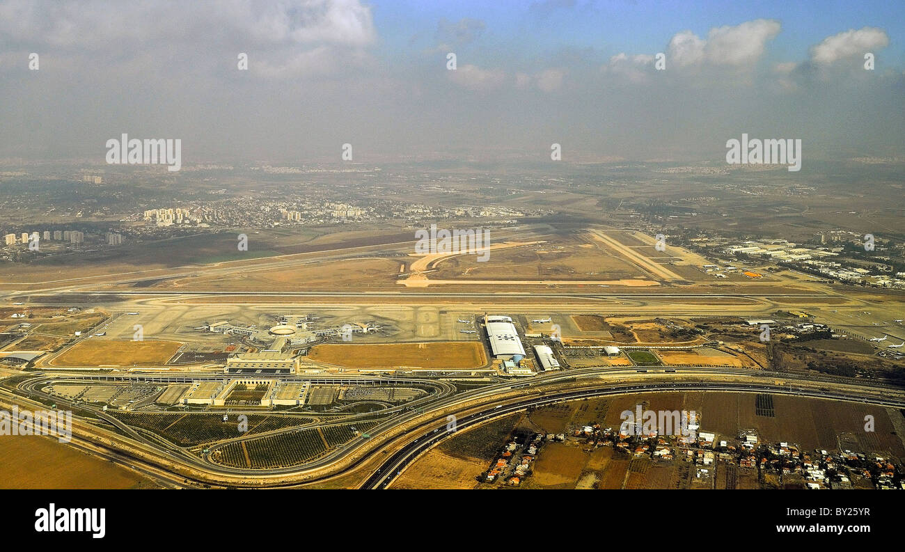 runway approach shot Ben Gurion International Airport (IATA: TLV, ICAO ...