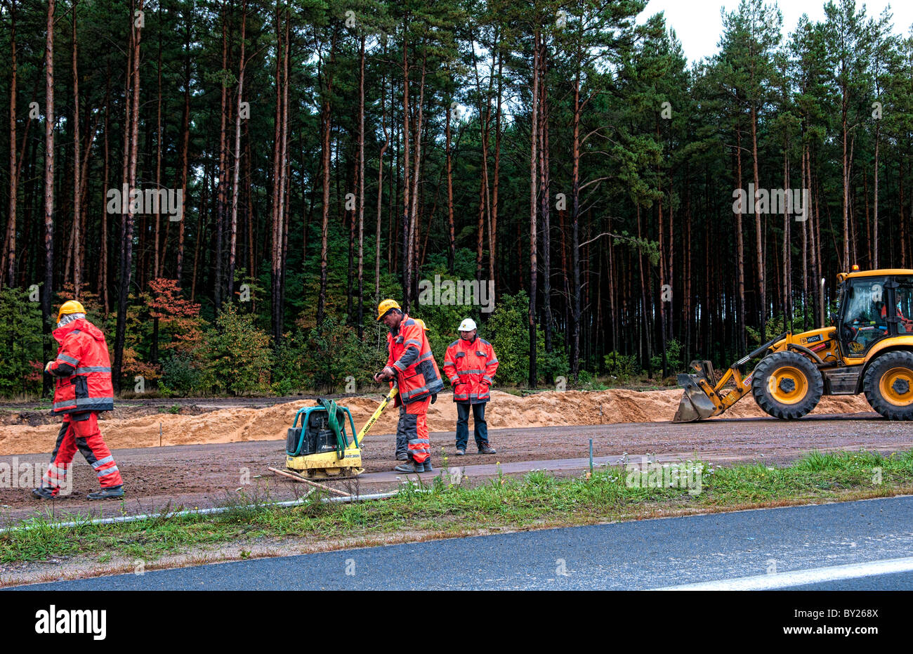 Road construction worker hi-res stock photography and images - Alamy