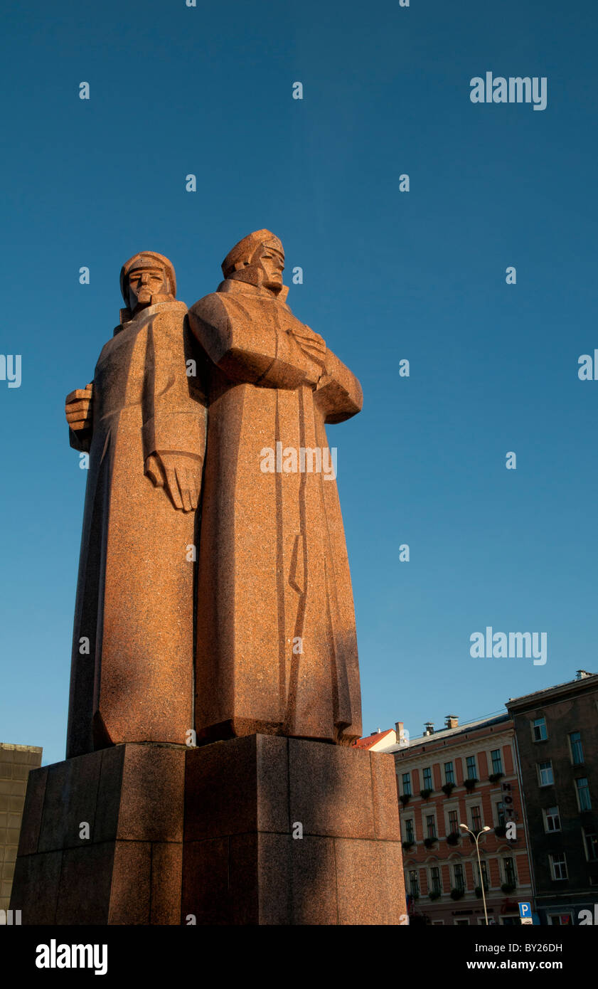 Famous Rifleman Statue in downtown capital statue in Riga Latvia Stock ...