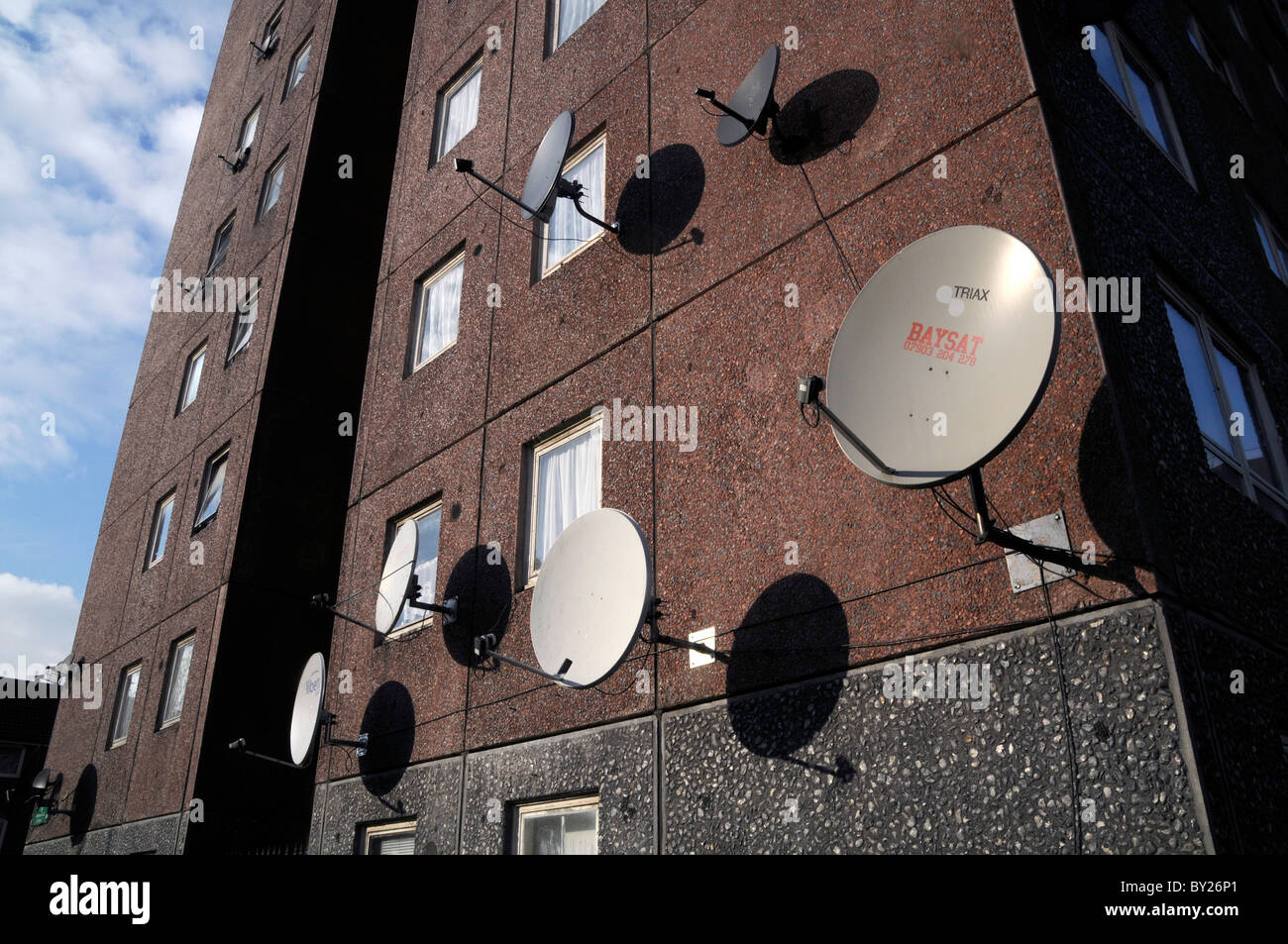 Housing estate barking hi-res stock photography and images - Alamy