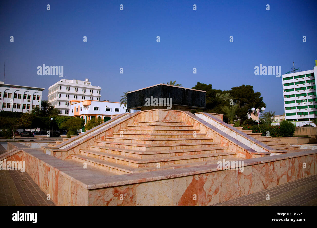Libya construction hi-res stock photography and images - Alamy