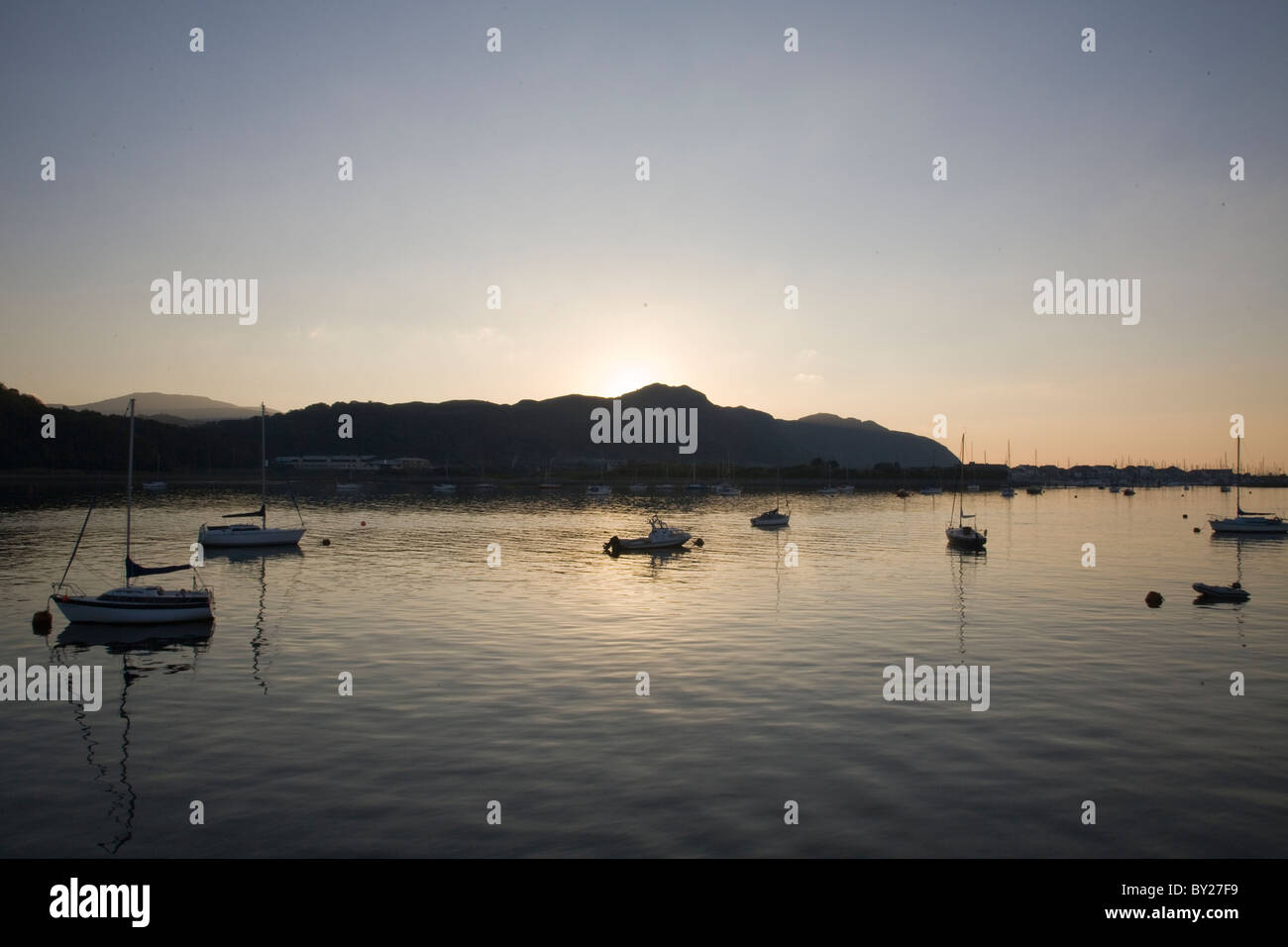 Llandudno beach sunset hi-res stock photography and images - Alamy