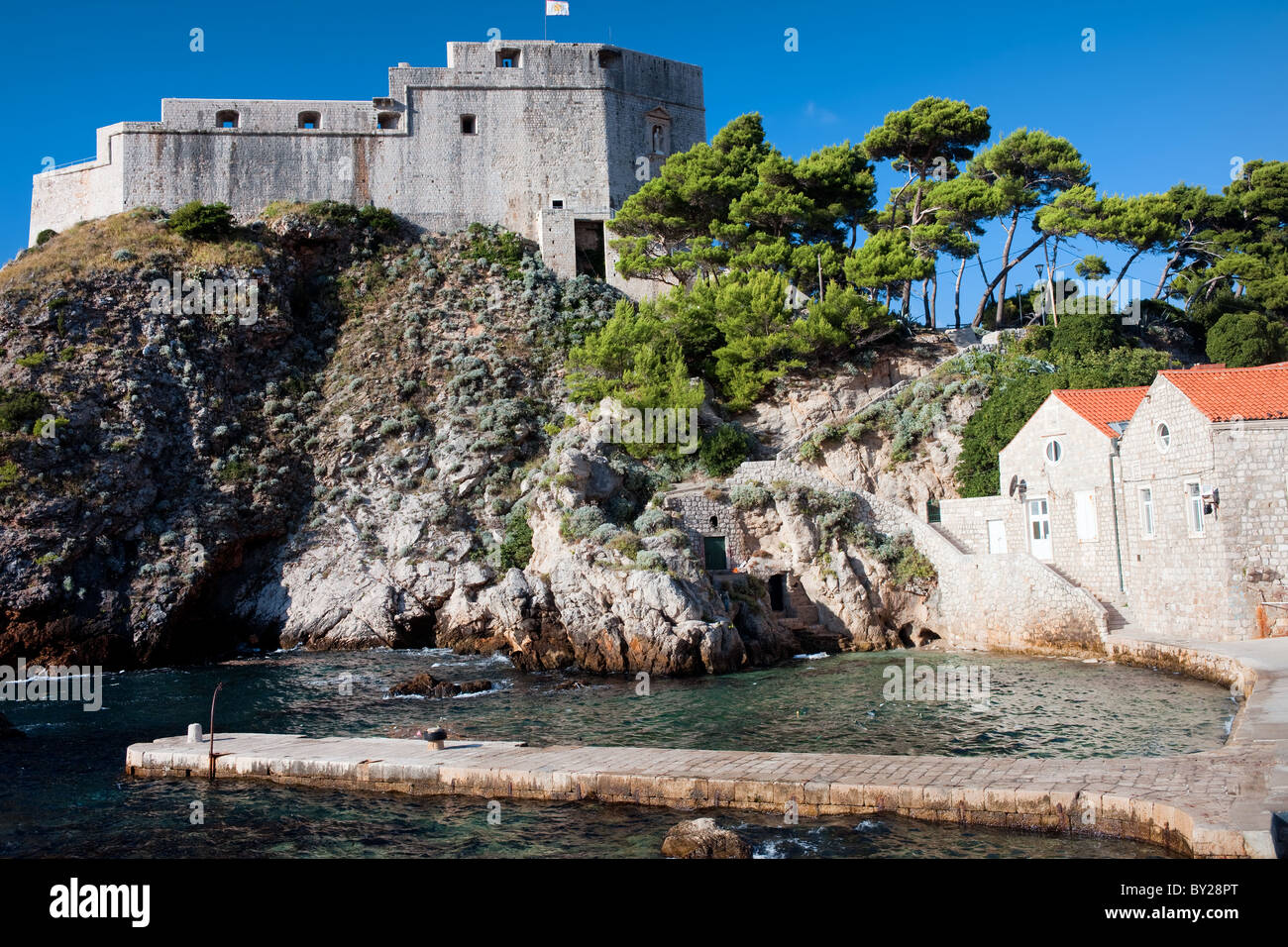 Cliff top fort hi-res stock photography and images - Alamy