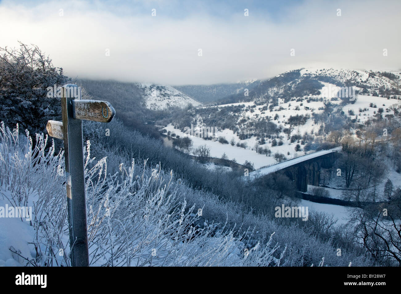 Monsal Viaduct & Dale Stock Photo - Alamy