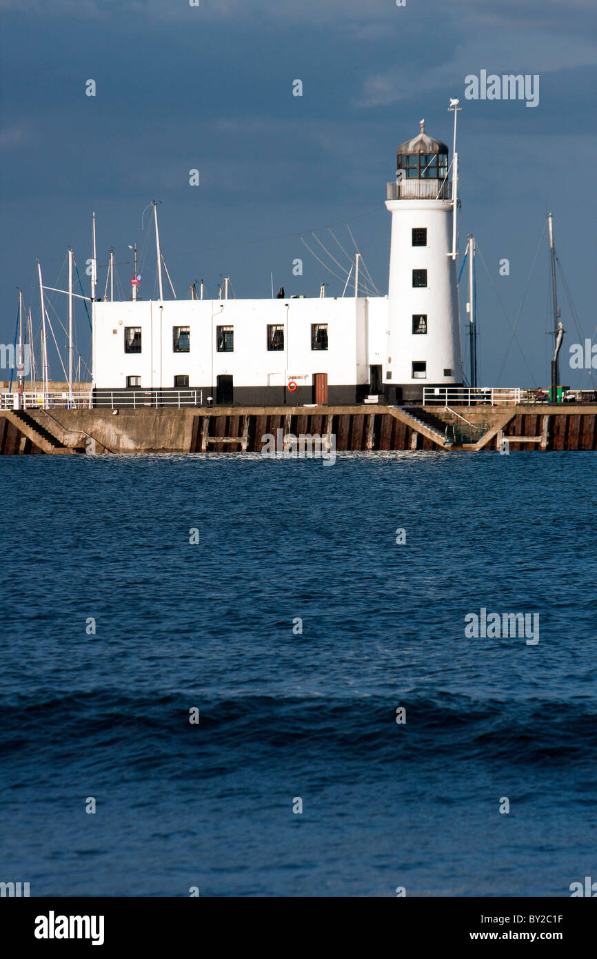 Scarborough lighthouse in Yorkshire Stock Photo - Alamy