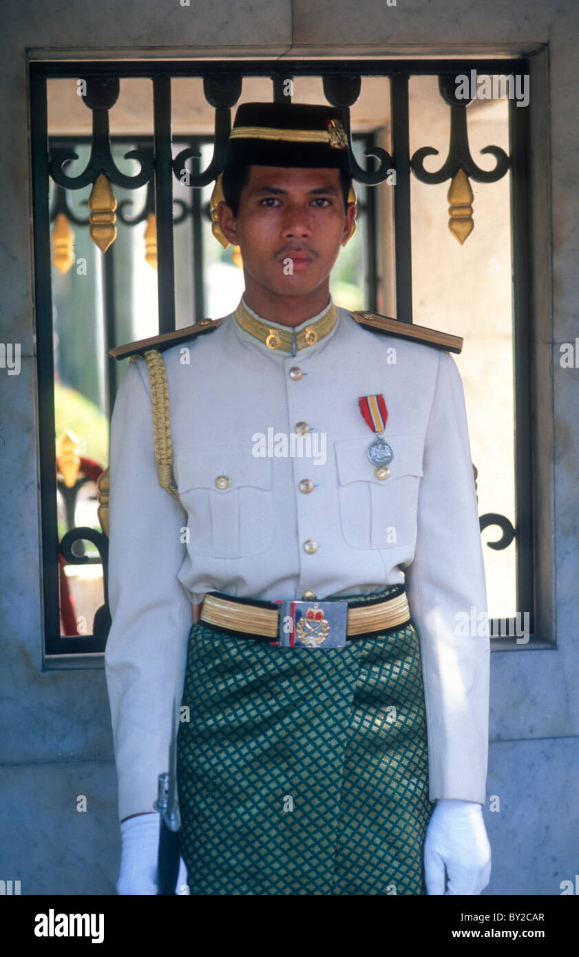 Malaysia Kuala Lumpur Palace guard Kings Palace security Stock Photo ...