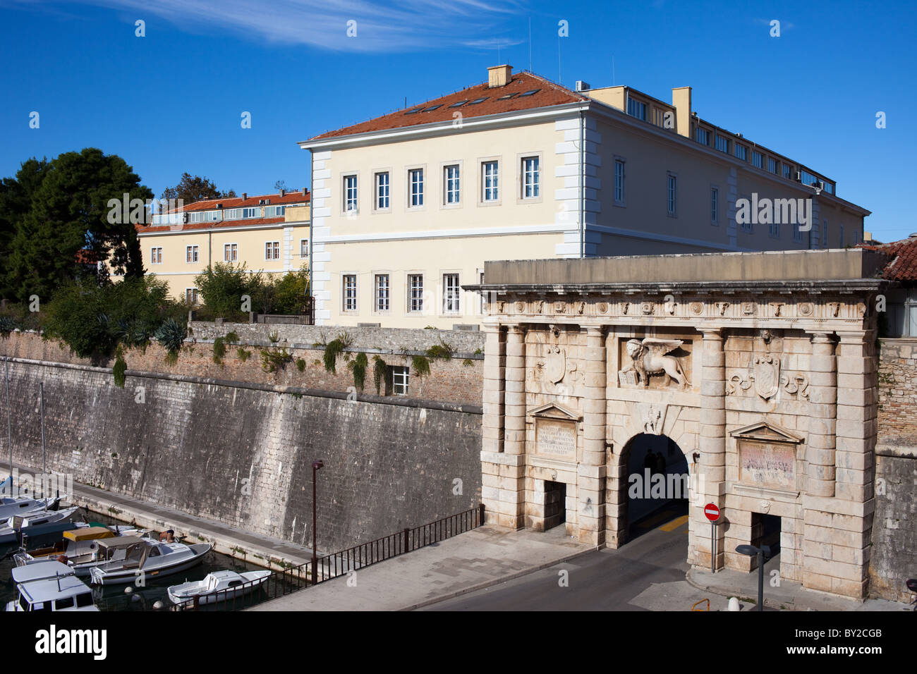 Zadar old town arch hi-res stock photography and images - Alamy
