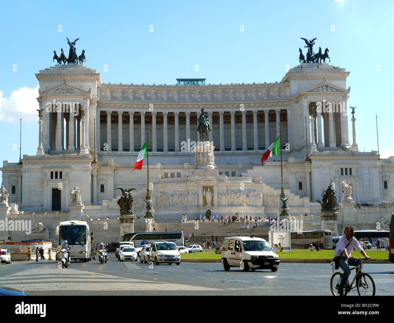 Piazza Venezia Rome Monument