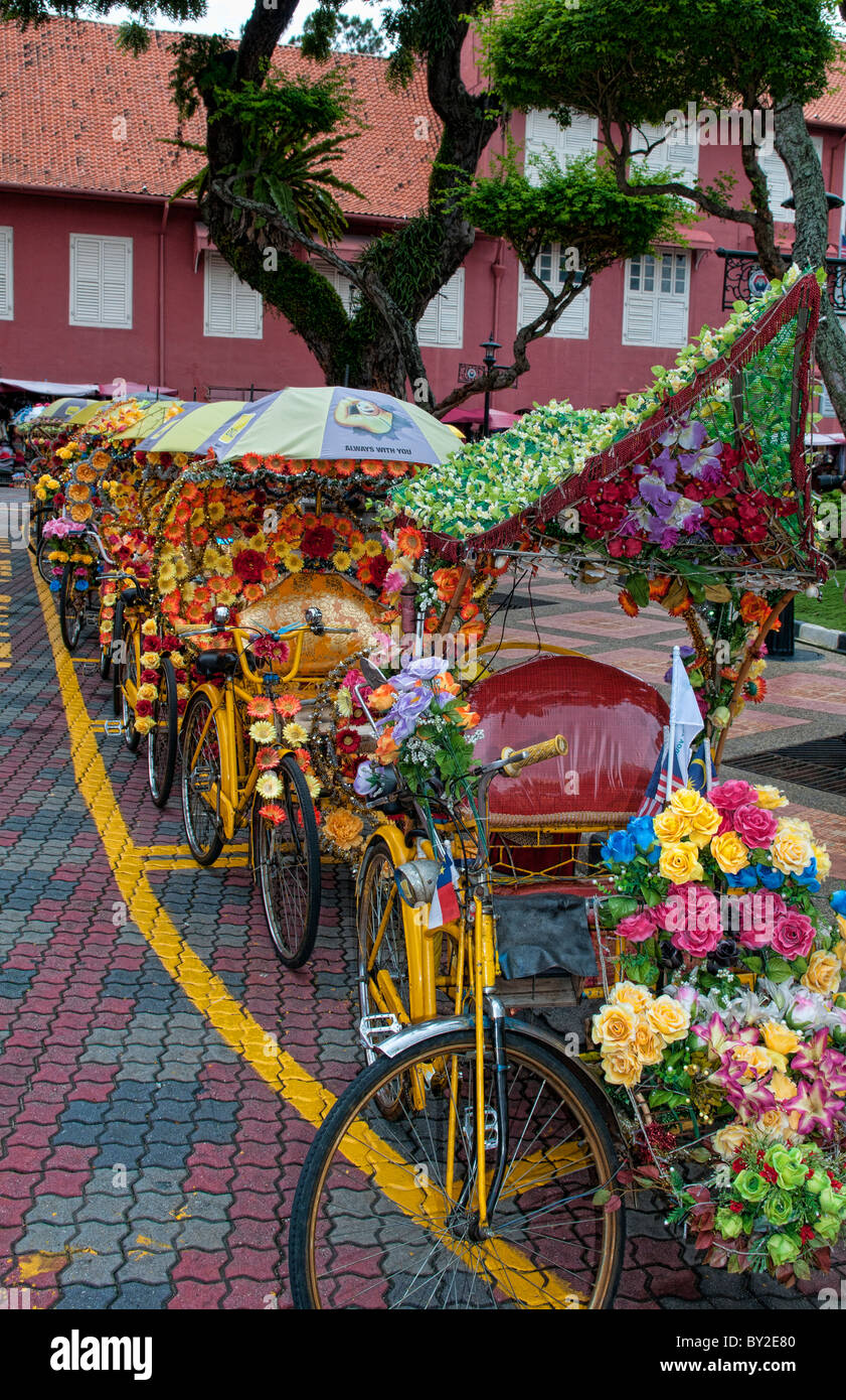 Rick shaws hi-res stock photography and images - Alamy