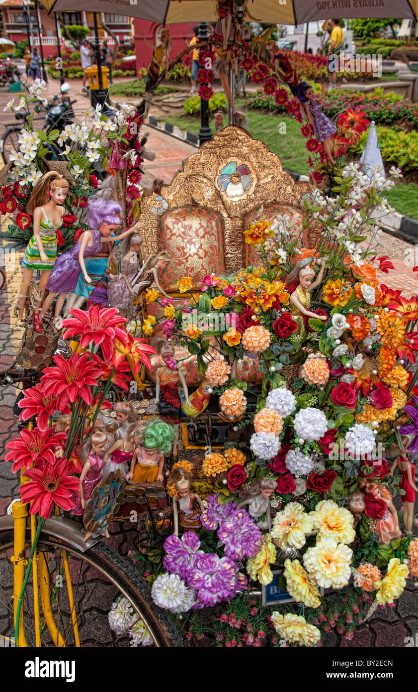 Rick shaws hi-res stock photography and images - Alamy