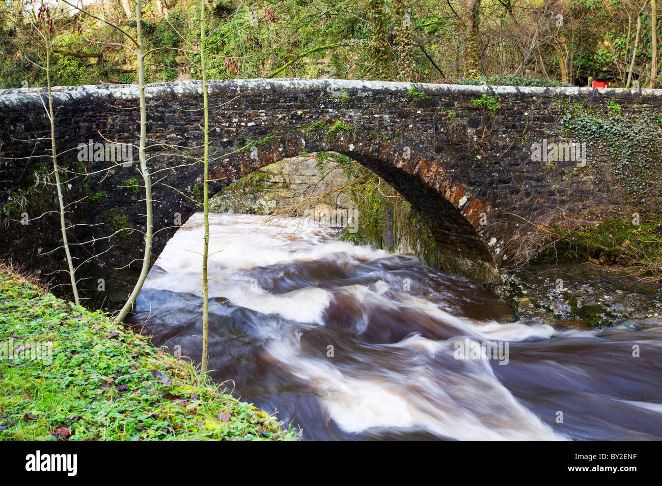 Stone Footbridge over Walden Beck West Burton Yorkshire Dales England ...