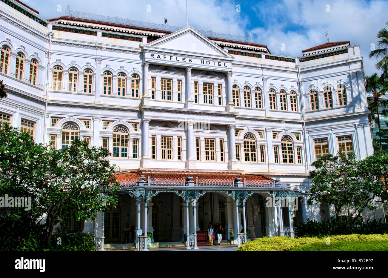 Singapore World Famous exclusive Raffles Hotel 1887 resort Stock Photo ...