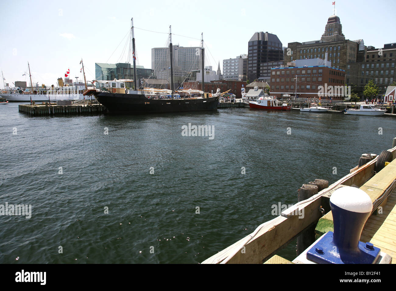 Halifax harbour hi-res stock photography and images - Alamy