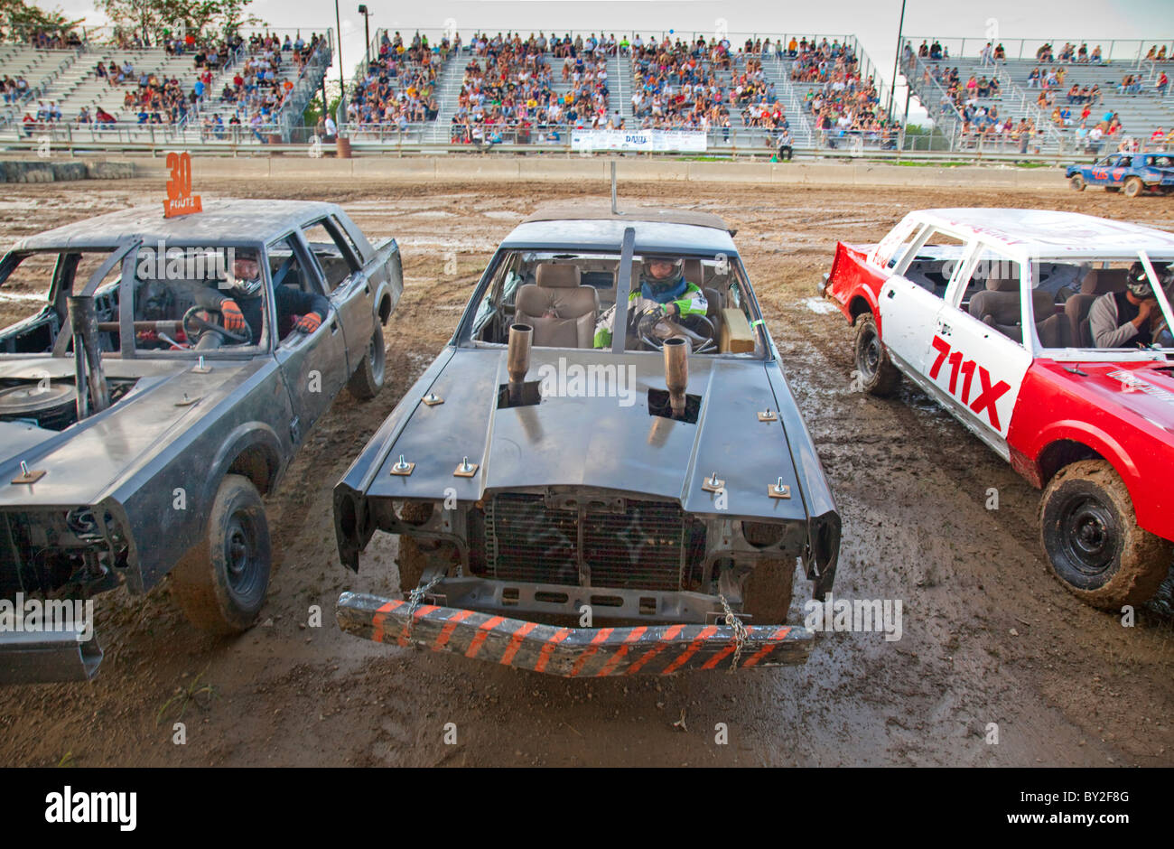Demolition derby at county fair in PA Stock Photo - Alamy