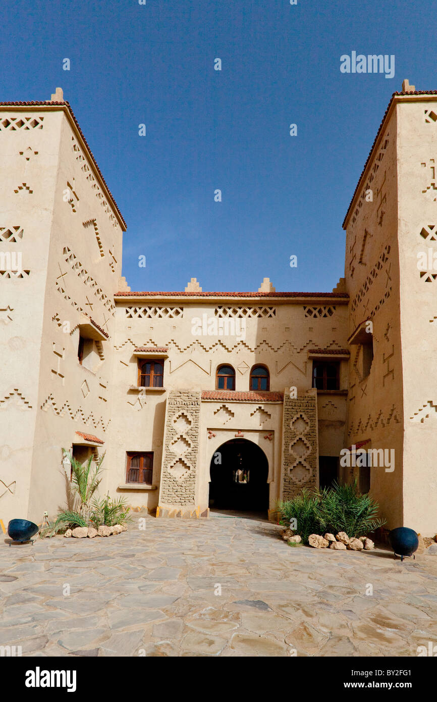 Hotel kasbah xaluca maadid hi-res stock photography and images - Alamy