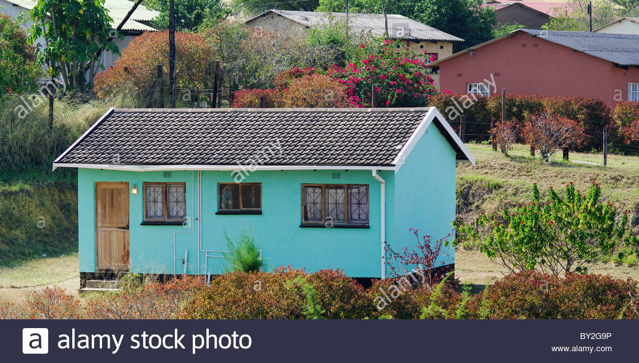 South Africa Zulu Homes High Resolution Stock Photography and Images ...