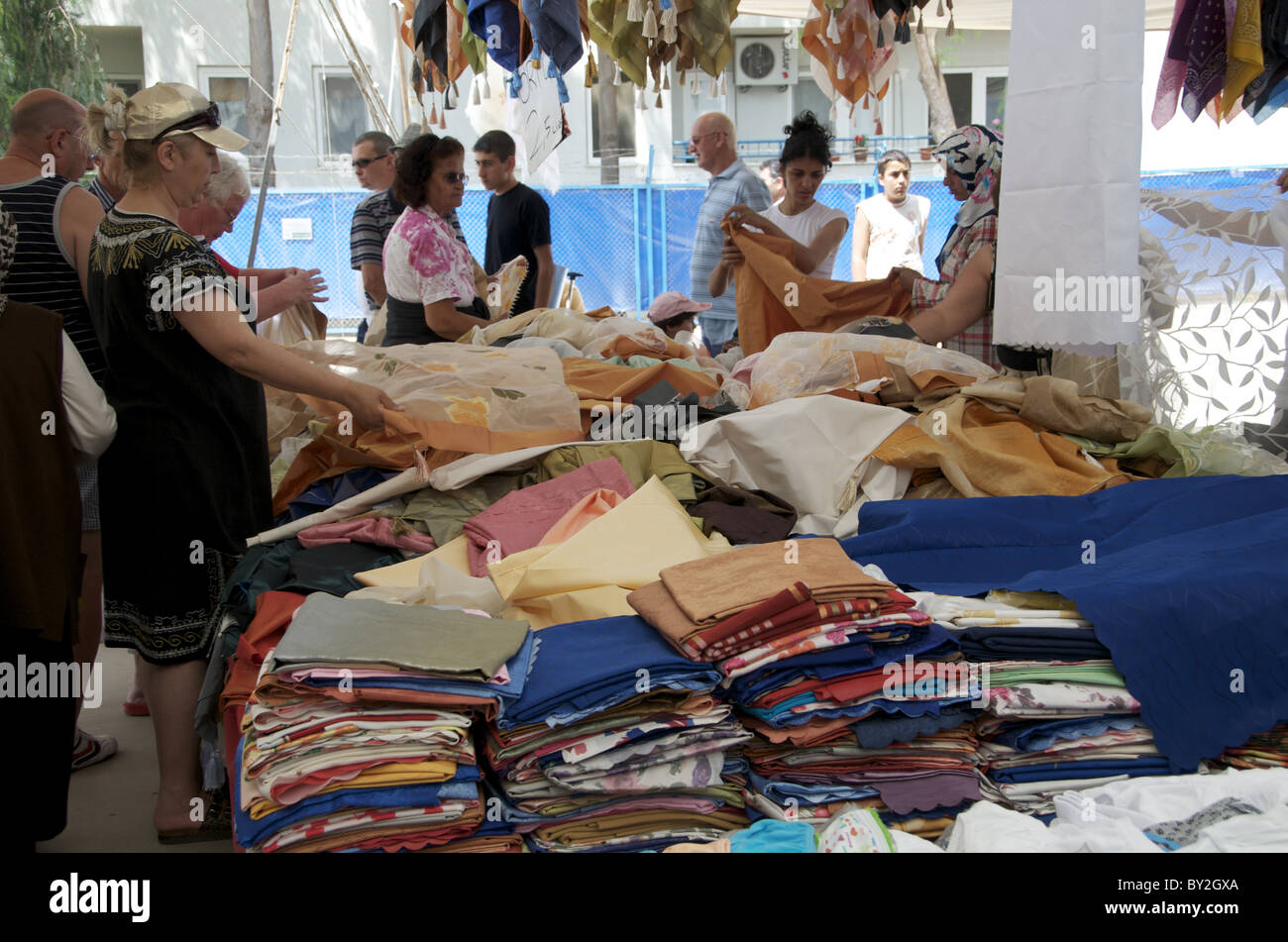 Cloth stall hi-res stock photography and images - Alamy