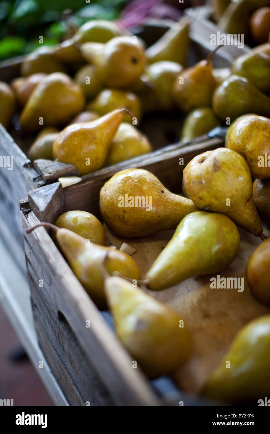 Pears for sale at the Eastern Market in Washington DC Stock Photo - Alamy