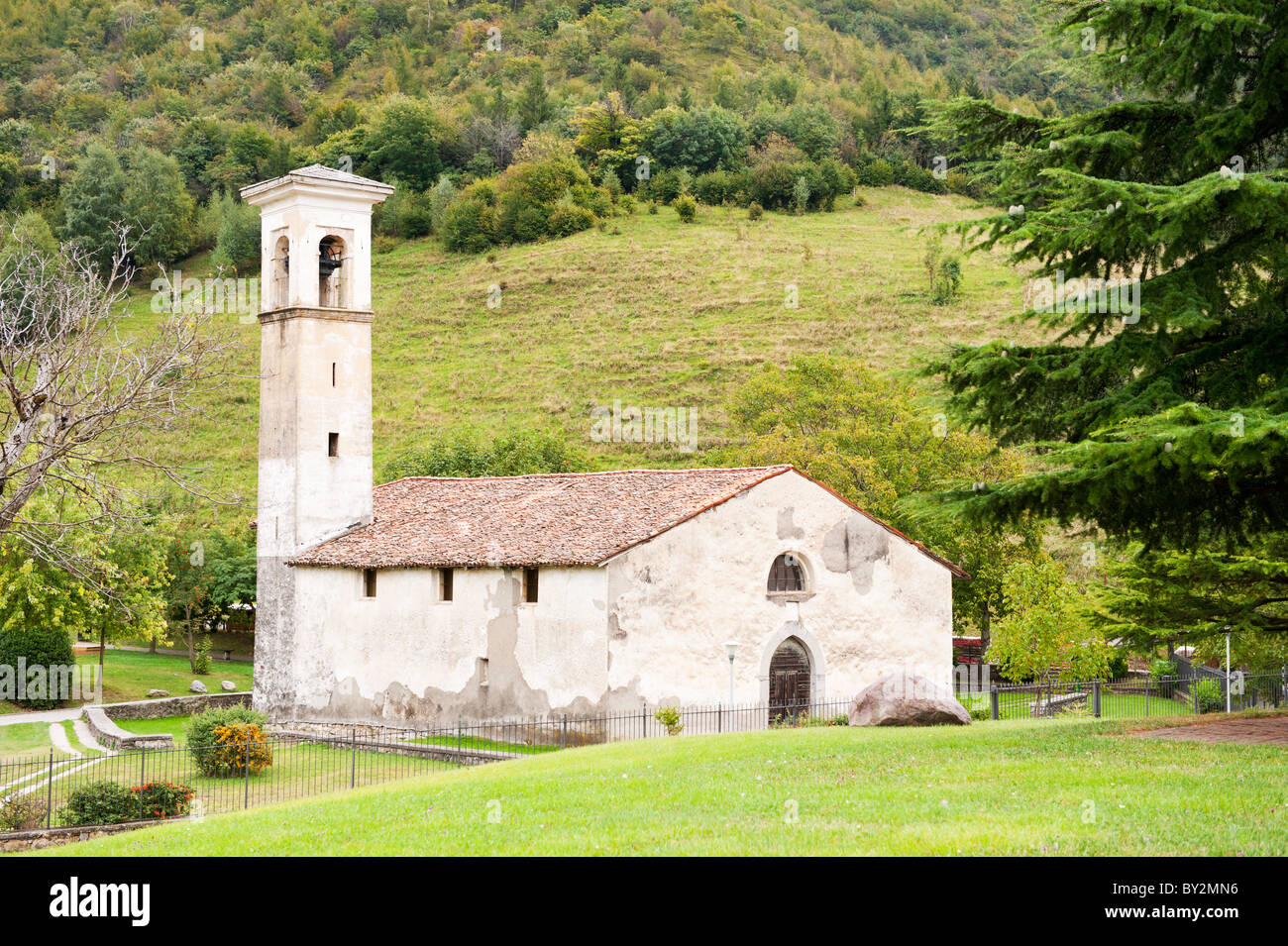 white old Italian little church in the province Lombardy Stock Photo ...