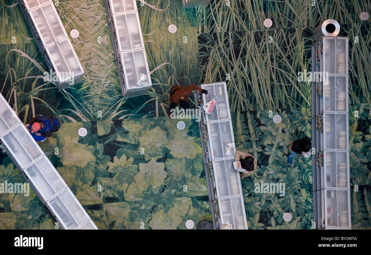 Seattle library reading hi-res stock photography and images - Alamy