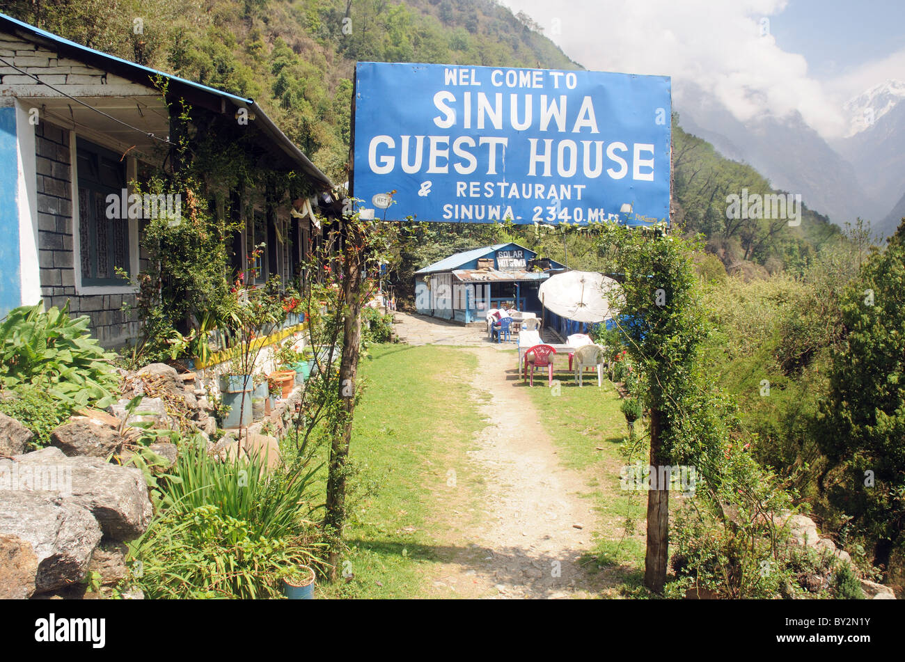A guest house at Sinuwa on the Annapurna Sanctuary trek in Nepal Stock ...