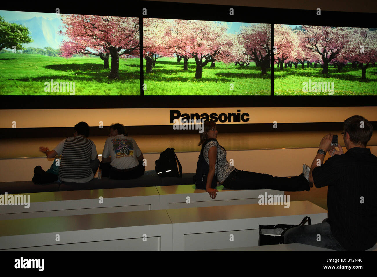 Panasonic logo hi-res stock photography and images - Alamy