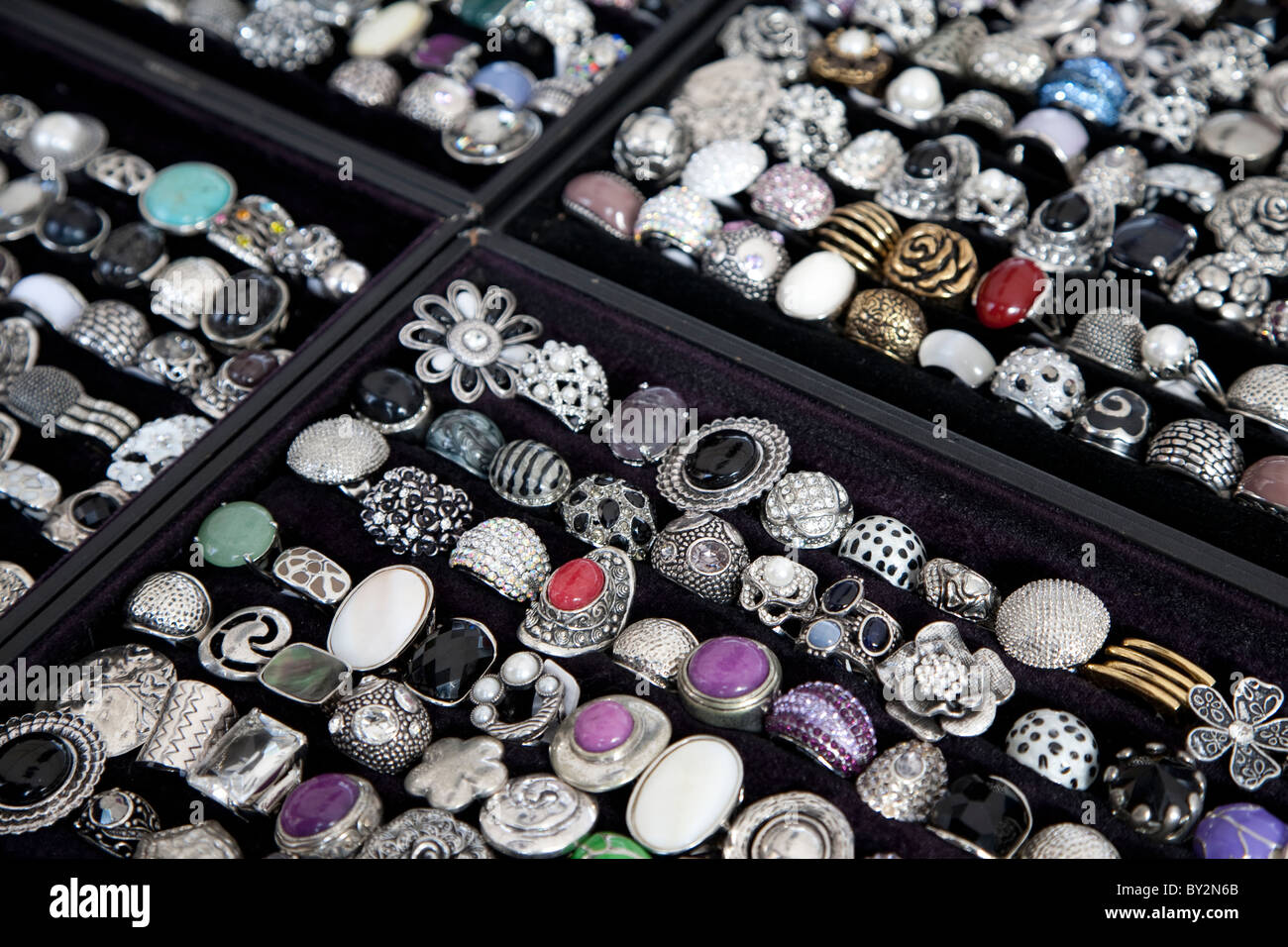 Ring set collection hi-res stock photography and images - Alamy