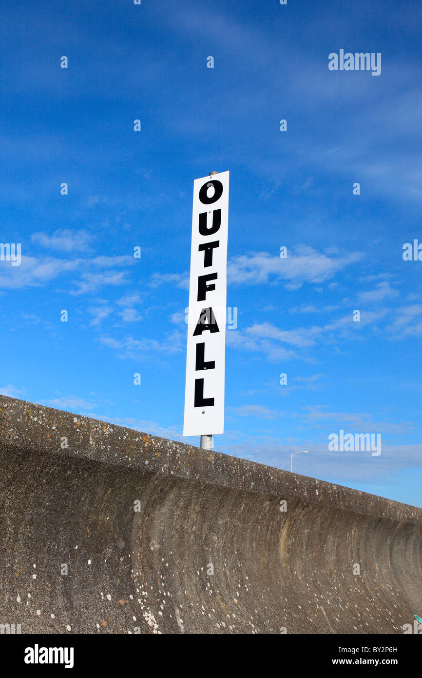 Old outfall hi-res stock photography and images - Alamy