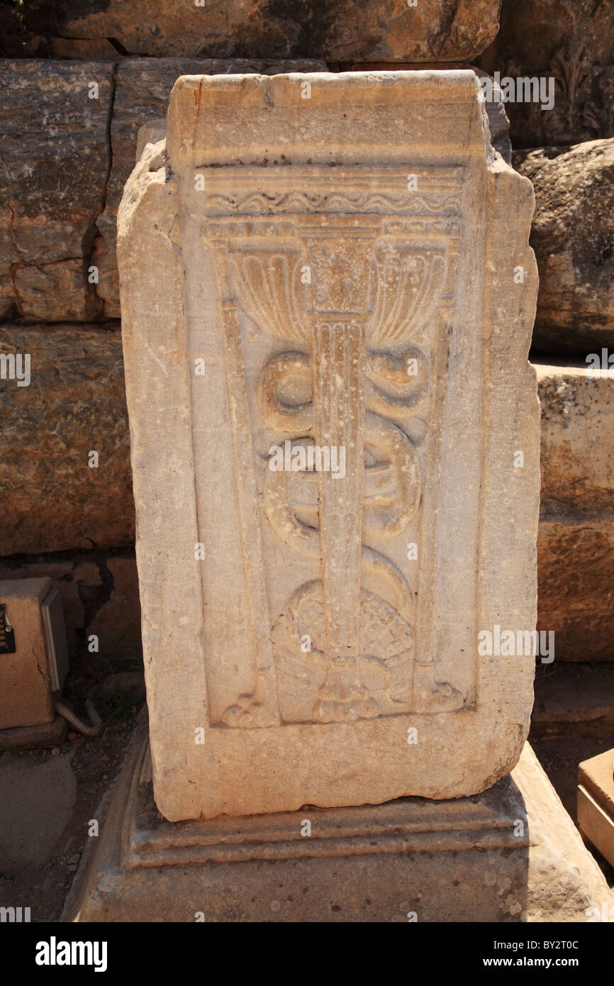 Engraved stone hi-res stock photography and images - Alamy