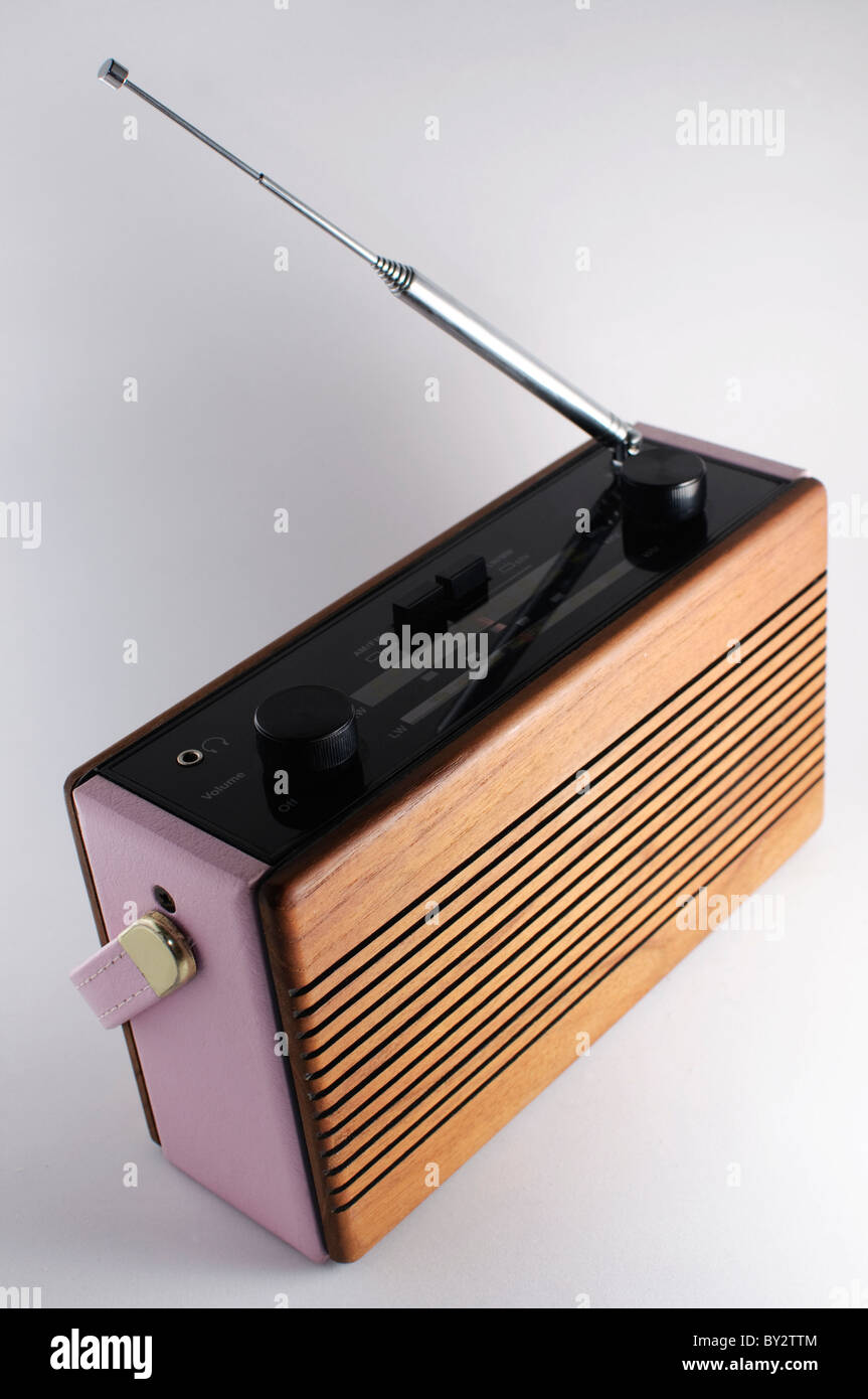 Transistor radio 1950s hi-res stock photography and images - Alamy
