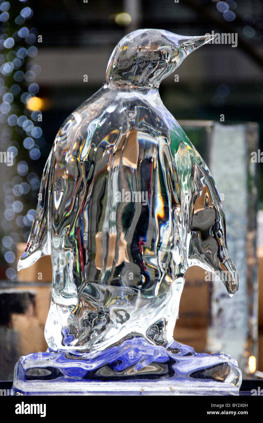 Ice sculpting tools hi-res stock photography and images - Alamy