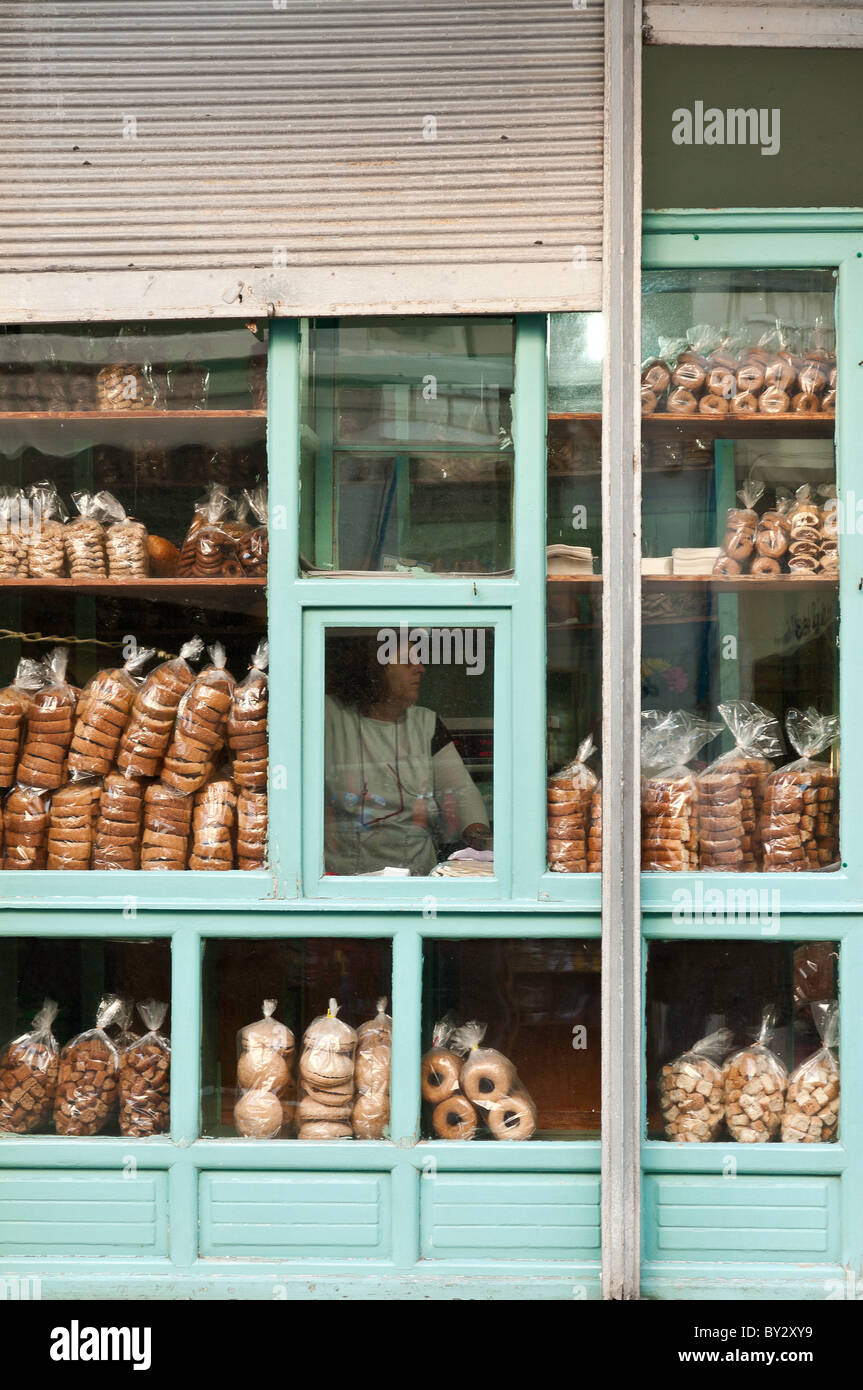 Bakers shop window hi-res stock photography and images - Alamy