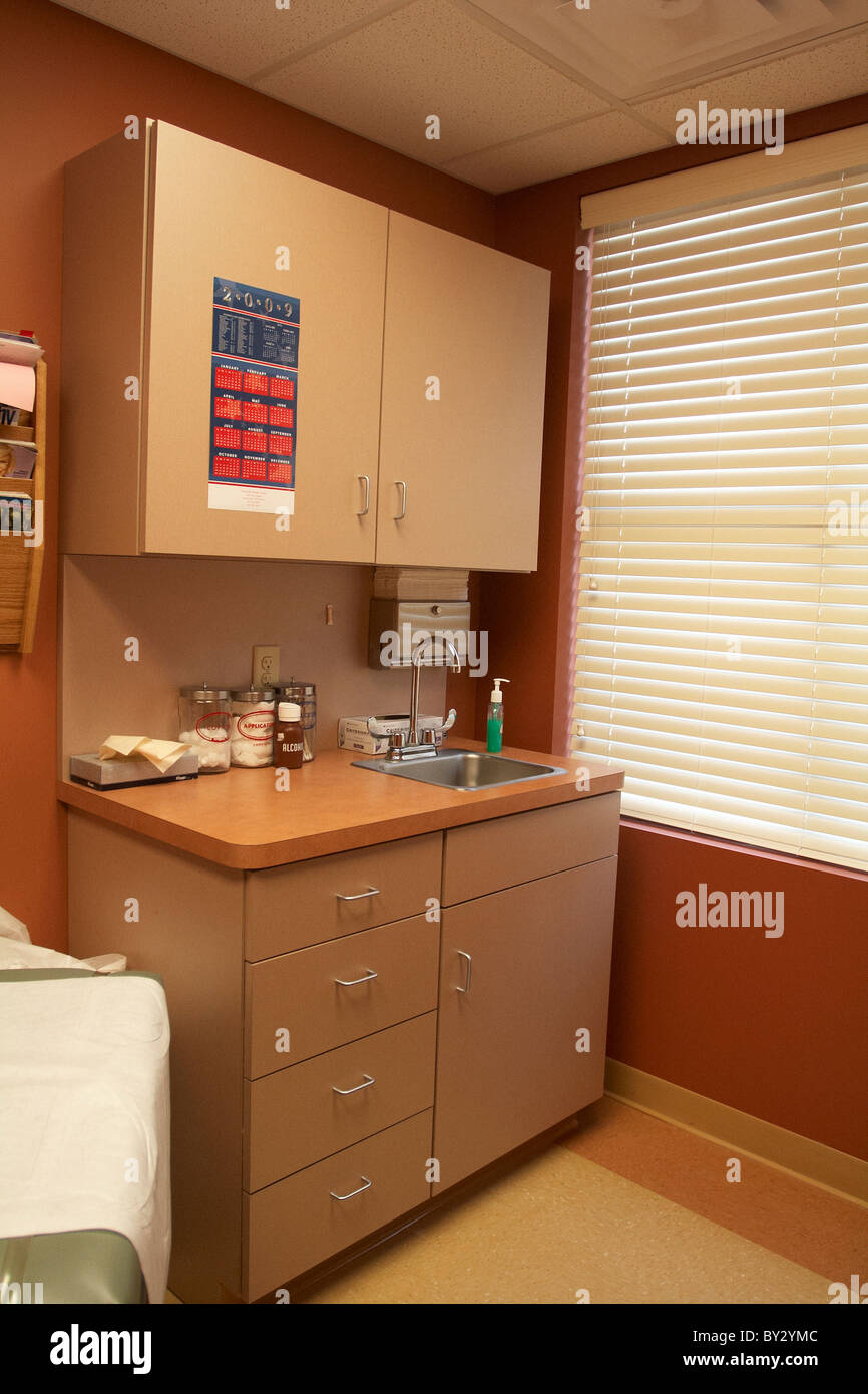 Doctor office hi-res stock photography and images - Alamy