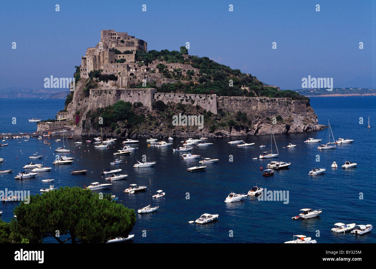 Ponte ischia hi-res stock photography and images - Alamy