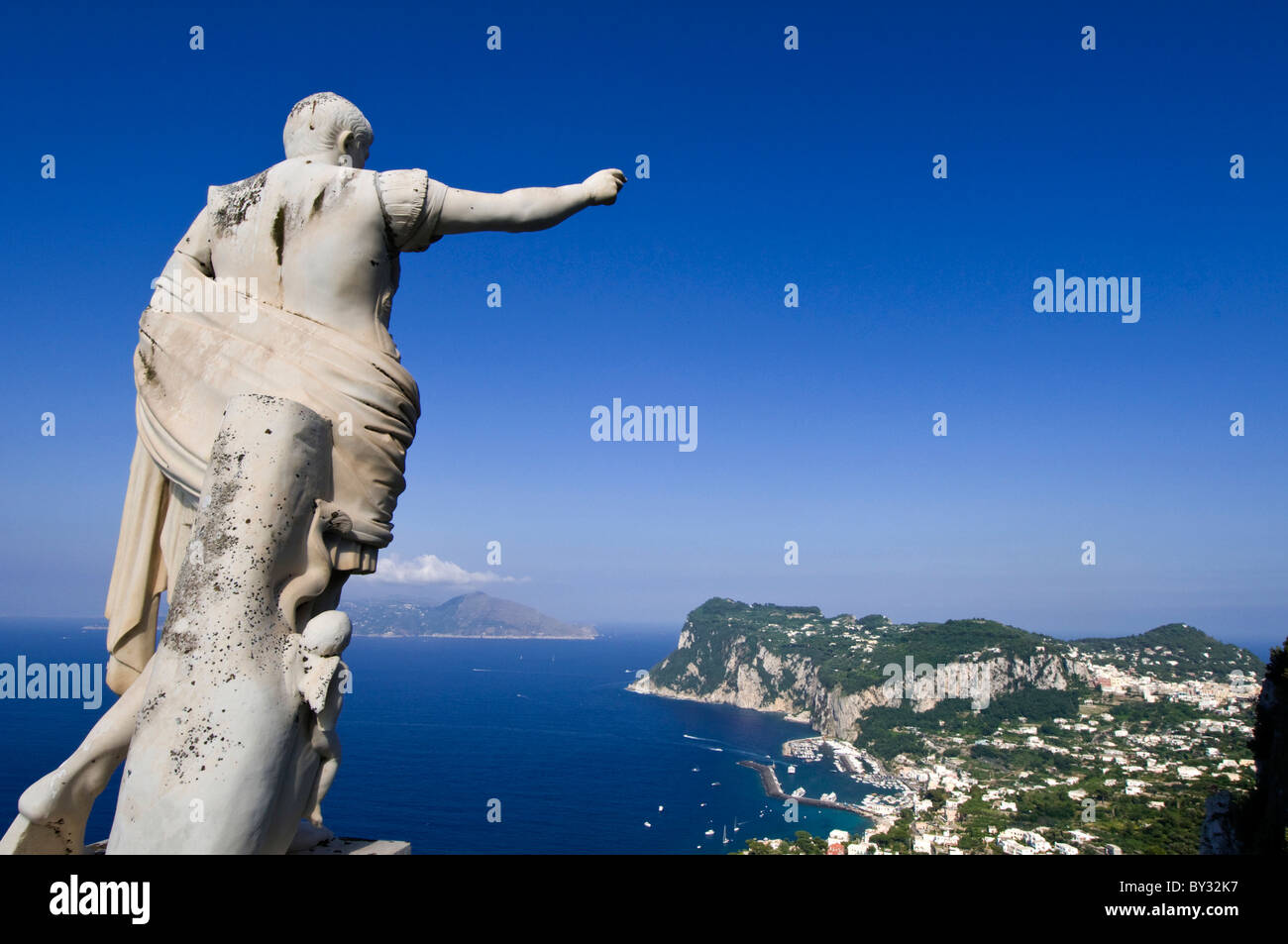 Hotel Caesar Augustus in Anacapri, Statue Augustus, Capri, Italy Stock ...