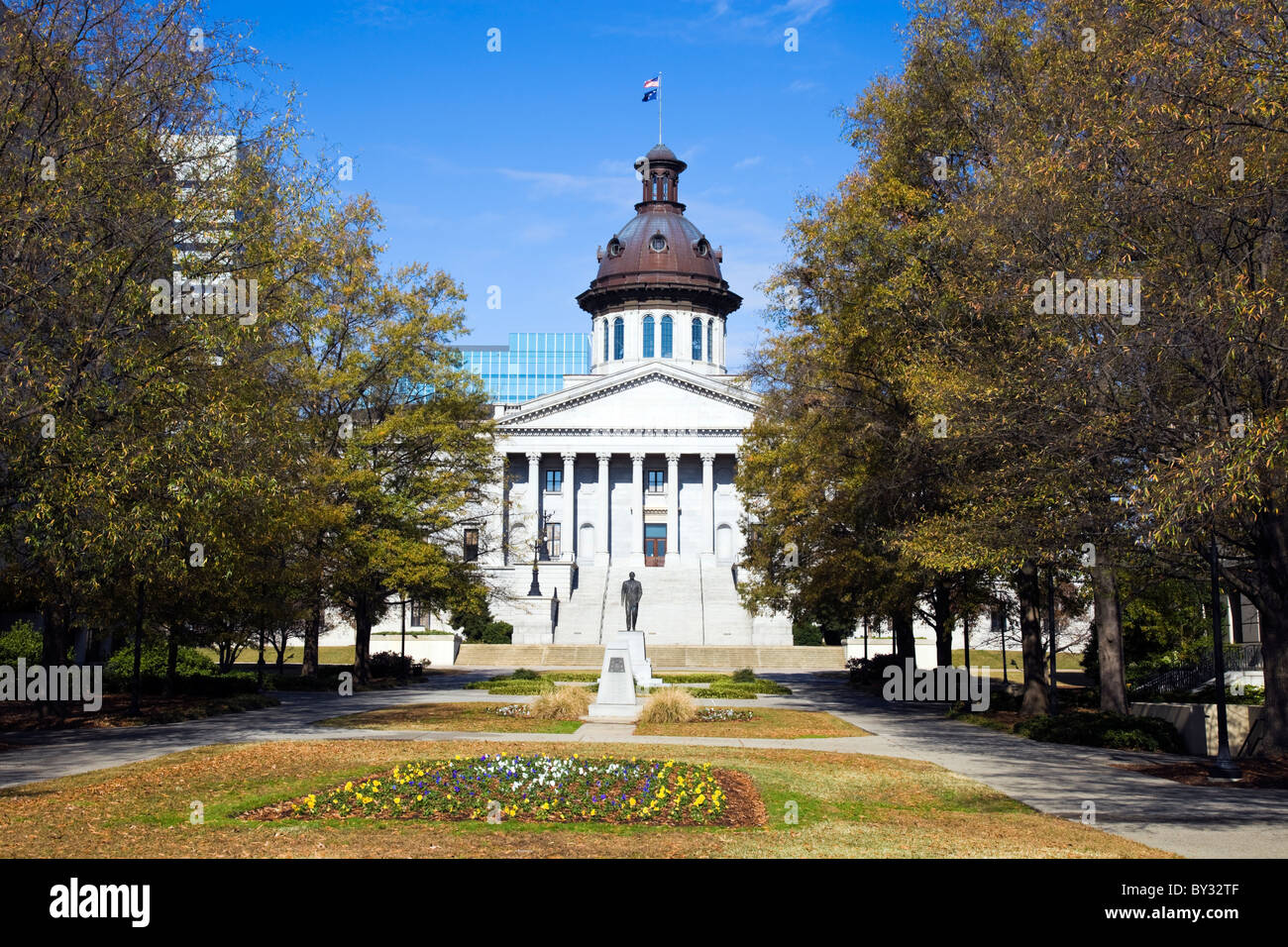 South carolina state capitol building hi-res stock photography and ...