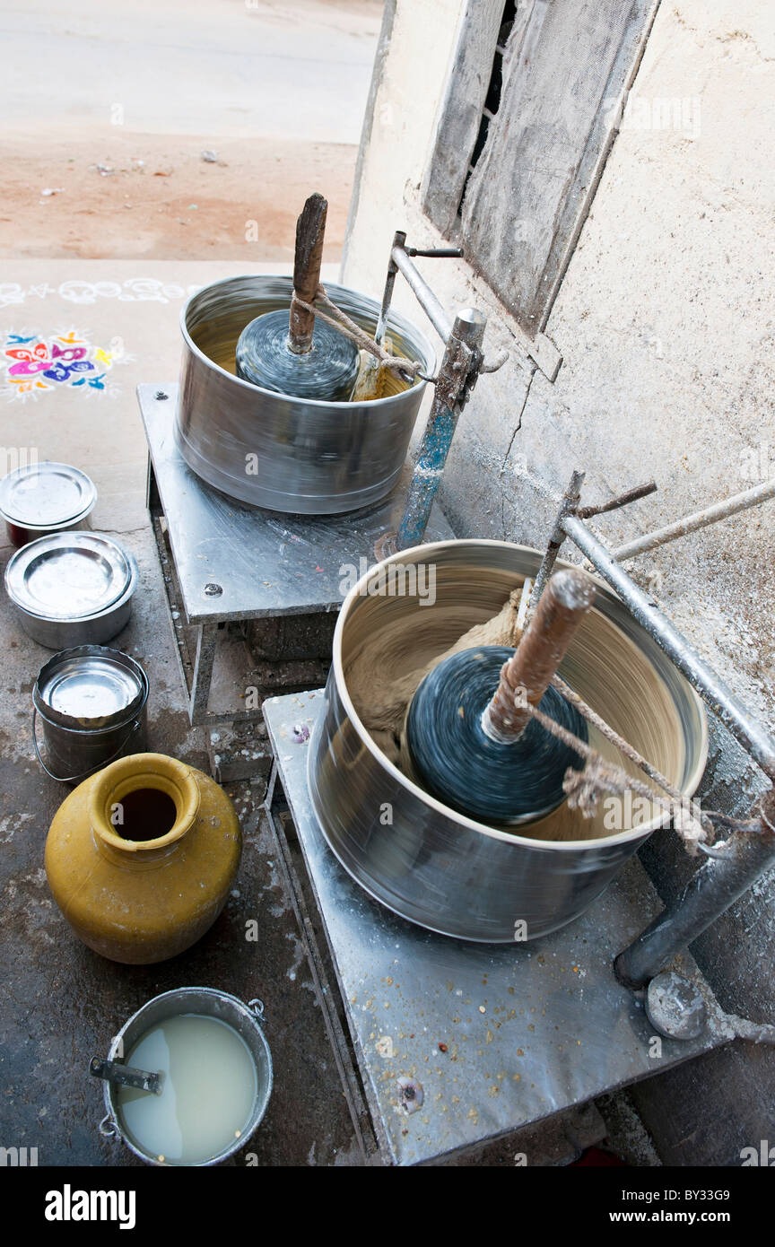 Indian traditional grinder hi-res stock photography and images - Alamy