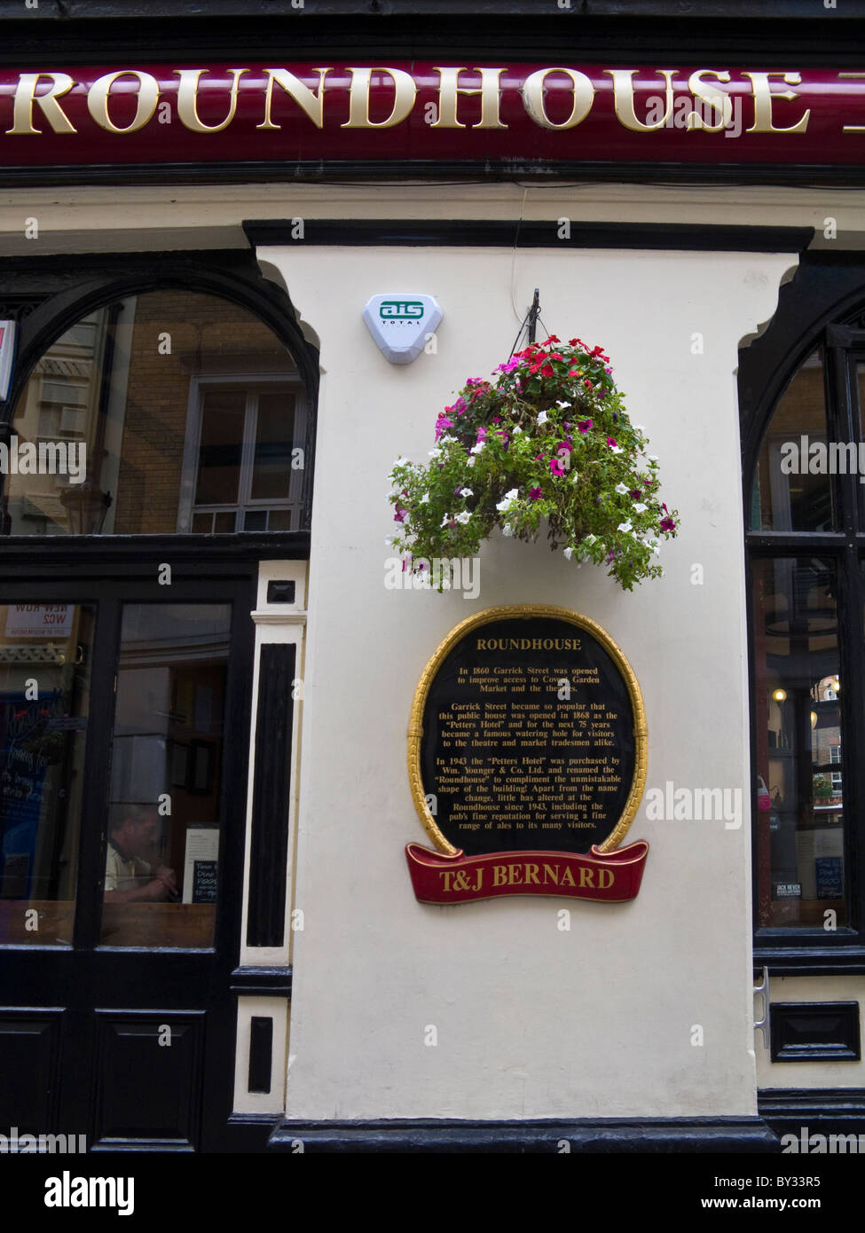 Historical Roundhouse pub central London UK Stock Photo - Alamy