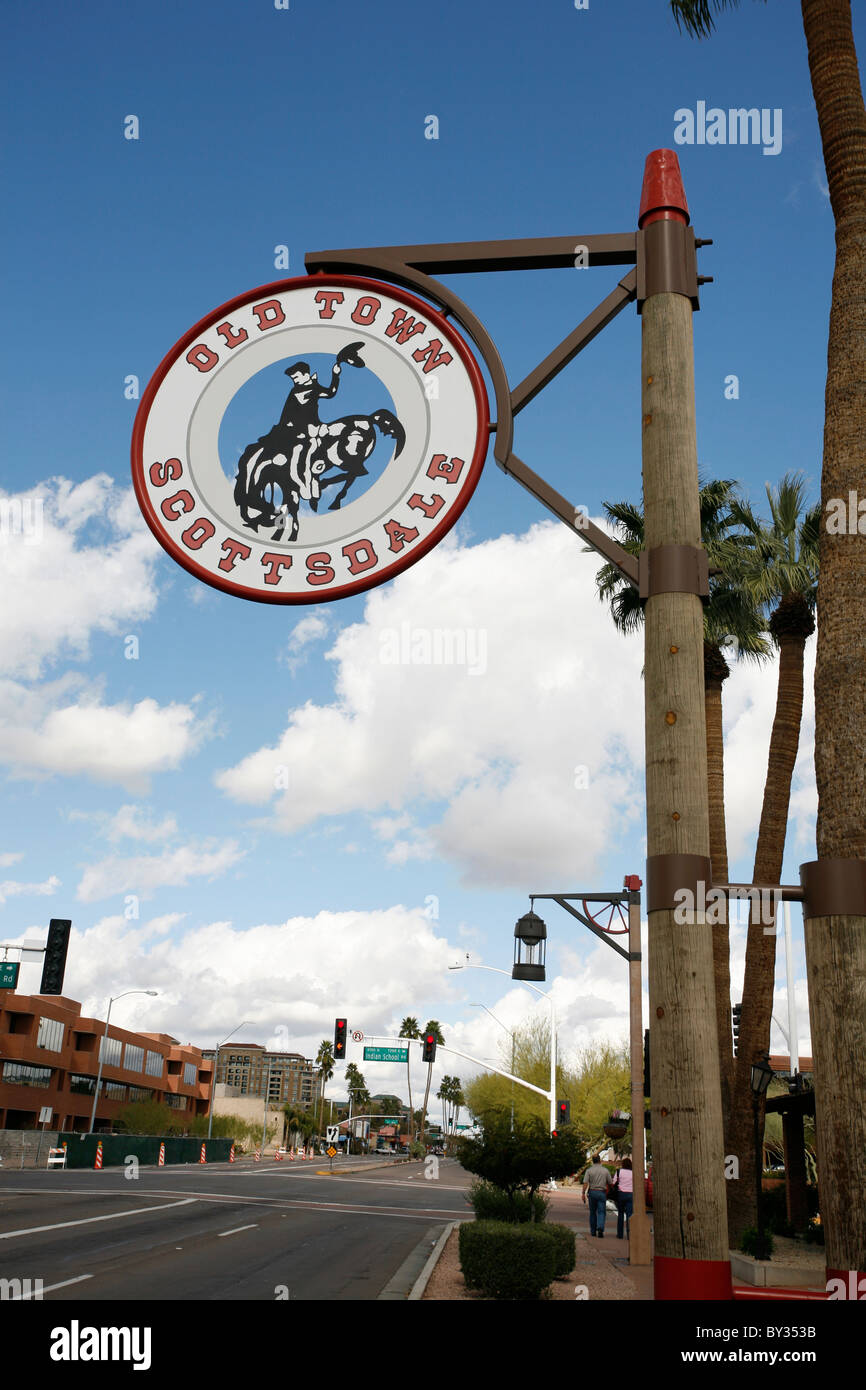 Old west town sign hi-res stock photography and images - Alamy