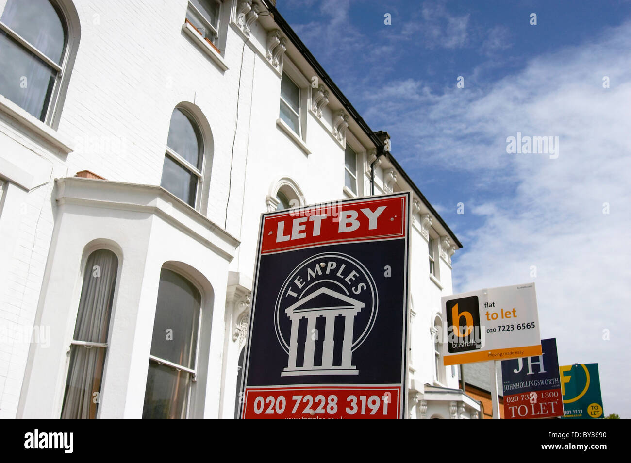 Estate Agent Boards High Resolution Stock Photography and Images - Alamy