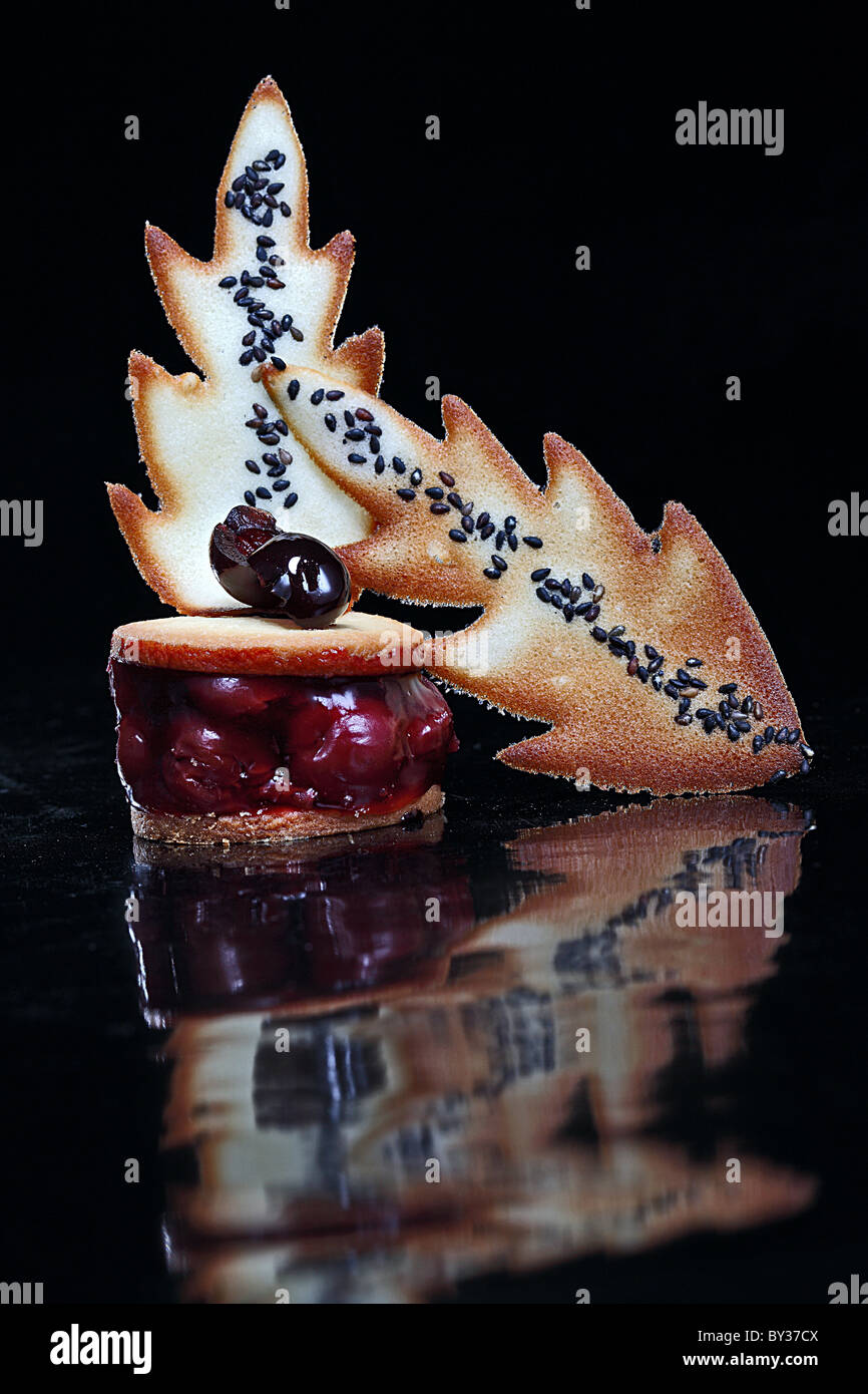 Cub cake hi-res stock photography and images - Alamy