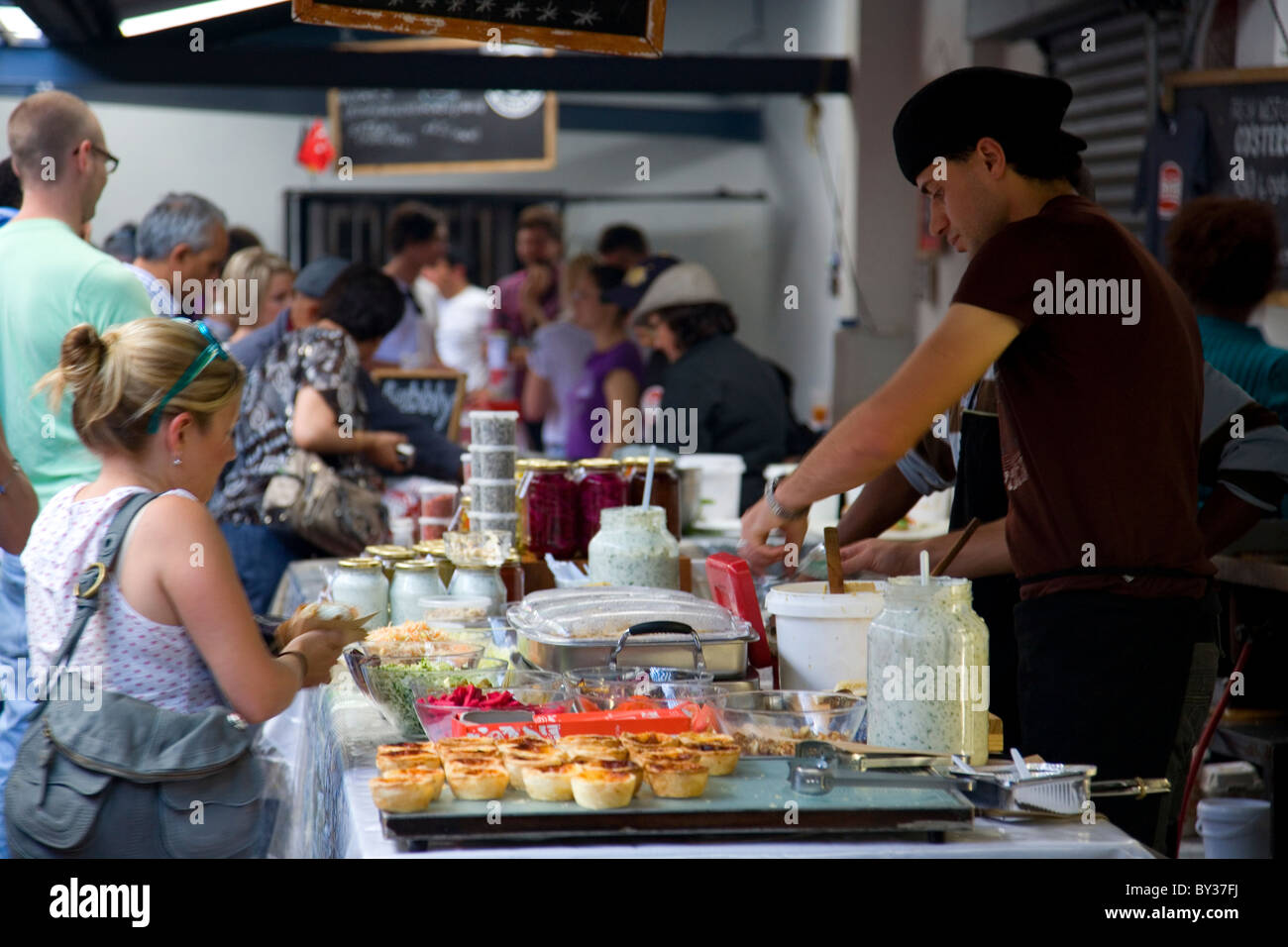 Food court foods market stall hi-res stock photography and images - Alamy